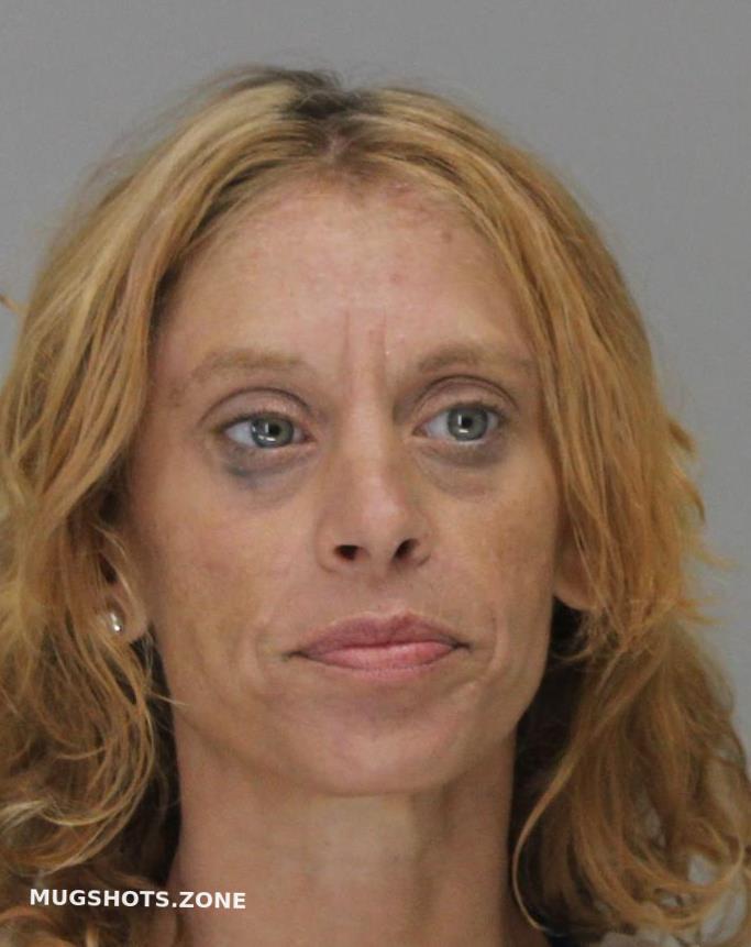 BECK BRANDY 11/16/2021 - Dallas County Mugshots Zone