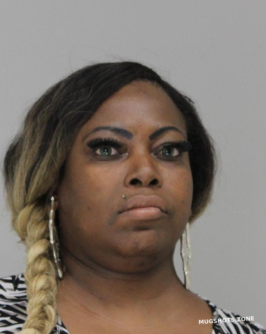 SHAW YOLANDA 11/25/2021 - Dallas County Mugshots Zone