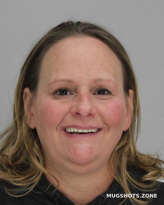 SIMPSON SHARON 12/20/2021 - Dallas County Mugshots Zone