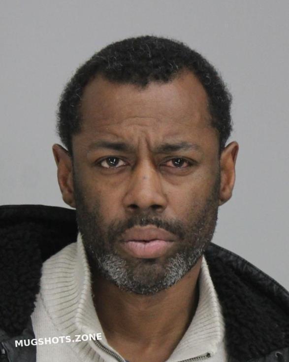 EDWARDS BRYAN 12/21/2021 - Dallas County Mugshots Zone