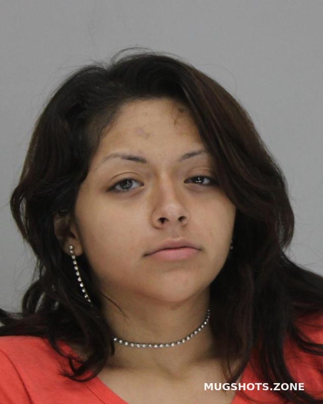 ZUNIGA DAISY 12/28/2021 - Dallas County Mugshots Zone