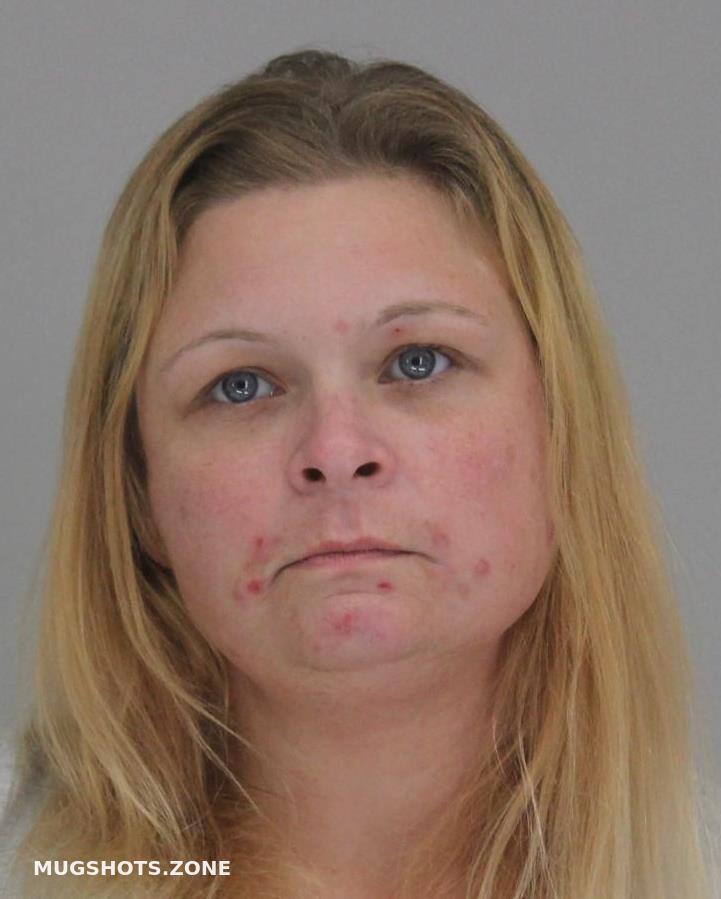 PIERCE CHRISTINA 01/28/2022 - Dallas County Mugshots Zone