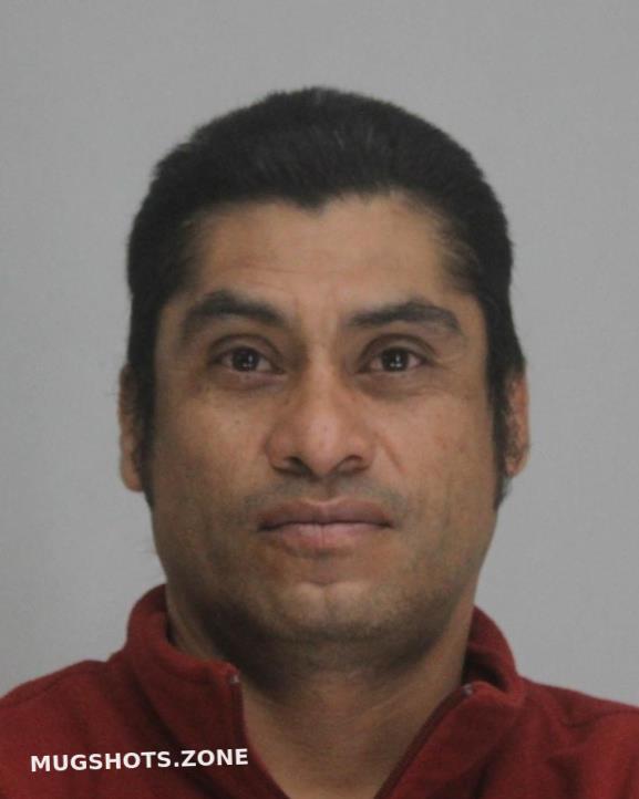 ROCHA JUAN 04/02/2022 - Dallas County Mugshots Zone