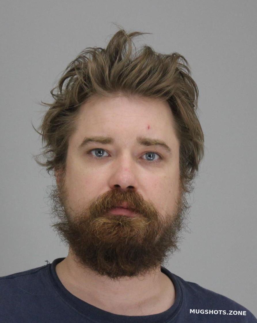 LUH PARIS 04/26/2022 - Dallas County Mugshots Zone