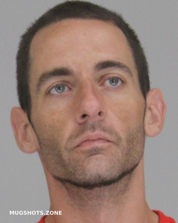 DIGGS CORY 04/26/2022 - Dallas County Mugshots Zone