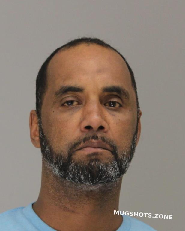 ROBERTSON VINCENT 05/09/2022 - Dallas County Mugshots Zone