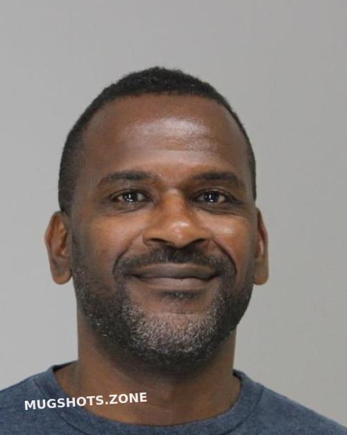 WILLIAMS TYRONE 05/17/2022 - Dallas County Mugshots Zone