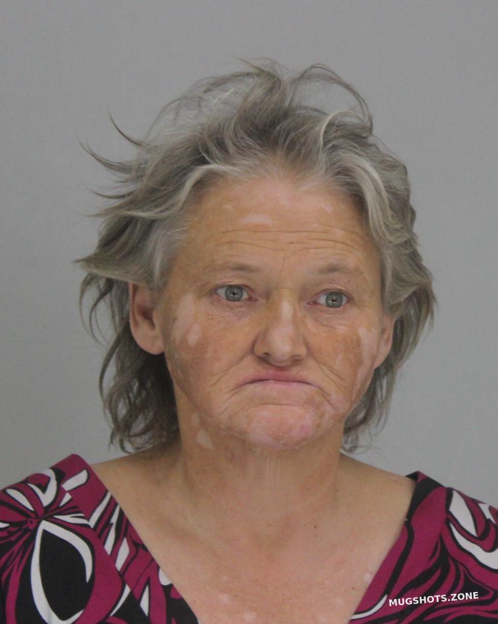 MCENTIRE SHARON 05/27/2022 - Dallas County Mugshots Zone