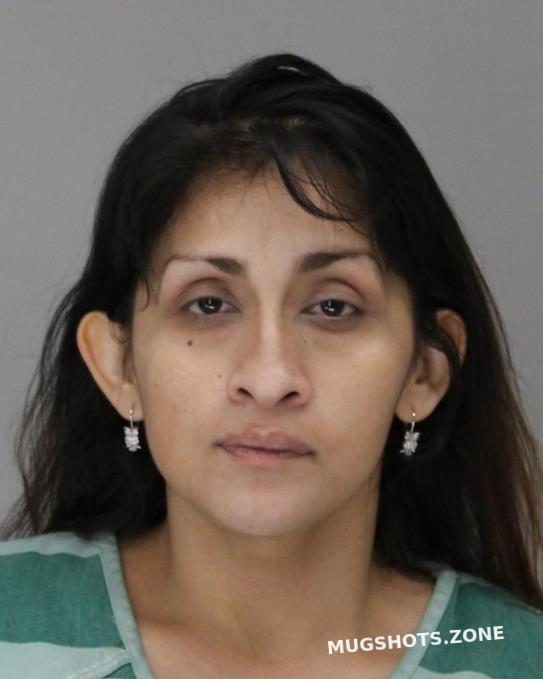 DELEON ERICA 07/08/2022 - Dallas County Mugshots Zone