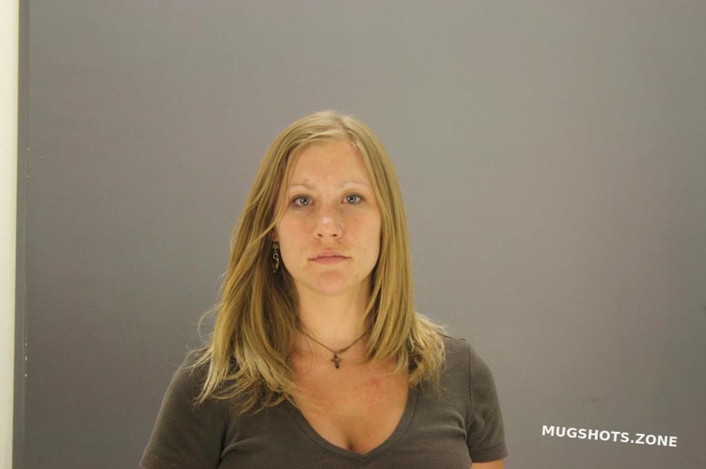 ALLARDYCE ASHLEY 08/27/2022 - Dallas County Mugshots Zone