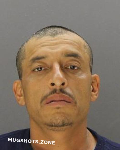 ROMAN JUAN 08/28/2022 - Dallas County Mugshots Zone