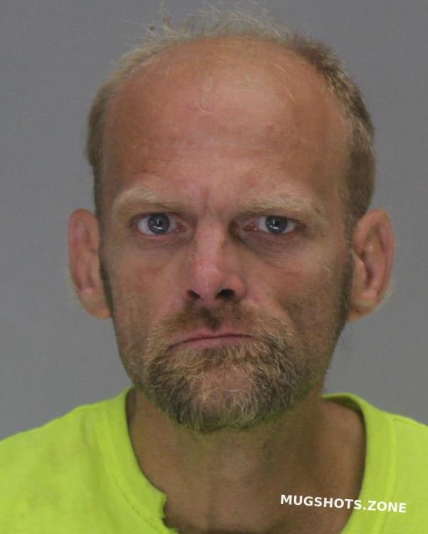 HOLT MICHAEL 09/18/2022 - Dallas County Mugshots Zone