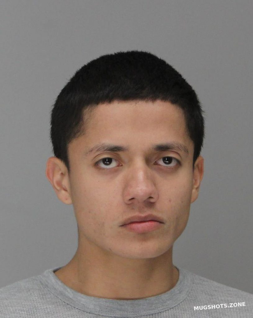 GUTIERREZ JOVANNY 10/16/2022 - Dallas County Mugshots Zone