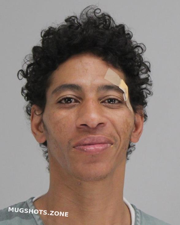 SEARCY MARLON 11/11/2022 - Dallas County Mugshots Zone