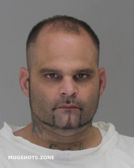 HOLT JASON 11/11/2022 - Dallas County Mugshots Zone