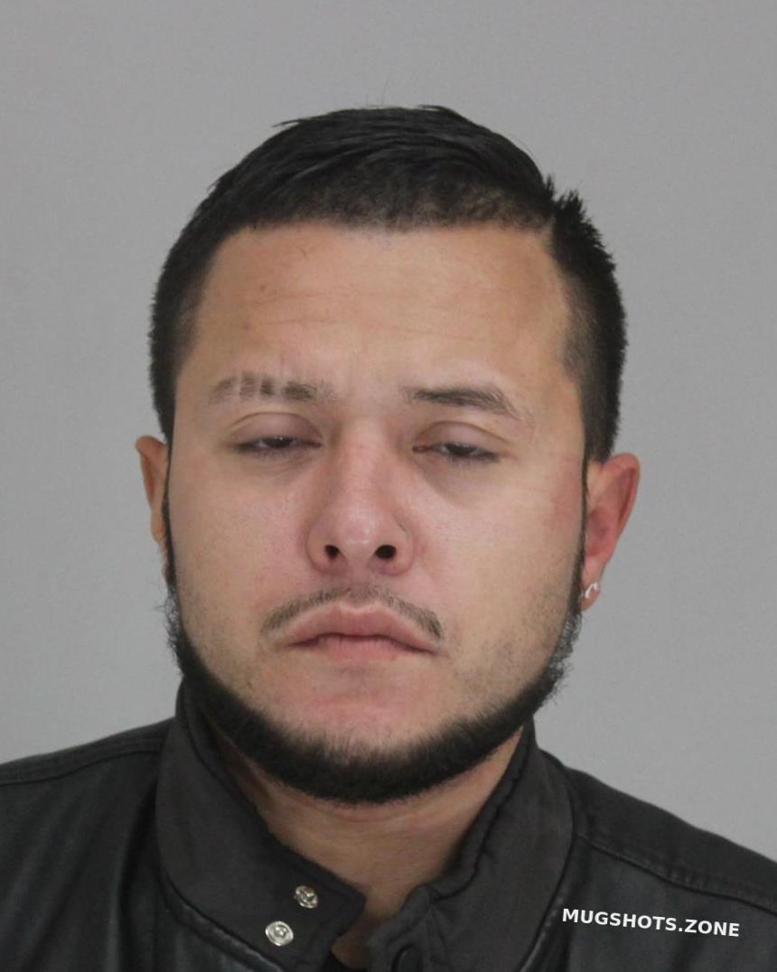 OLVERA JAIR 11/14/2022 - Dallas County Mugshots Zone