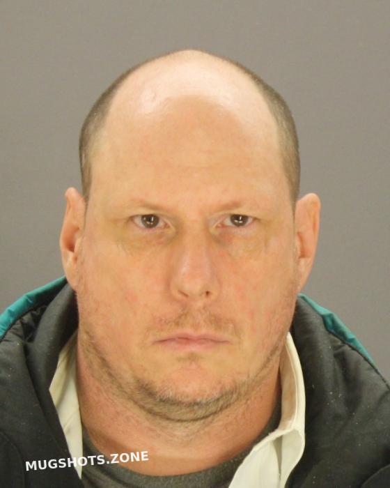 SUTTON THOMAS 12/03/2022 - Dallas County Mugshots Zone