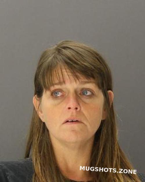 RAGSDALE WENDY 02/06/2023 - Dallas County Mugshots Zone