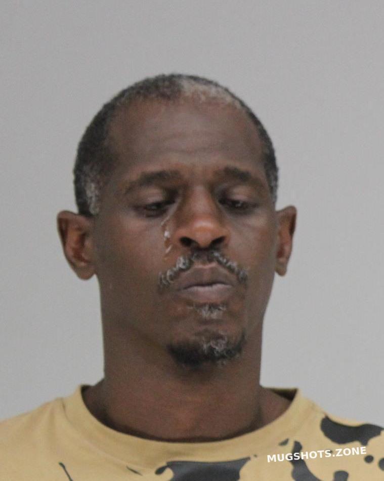 ROBERTS SHELDON 04/03/2023 - Dallas County Mugshots Zone