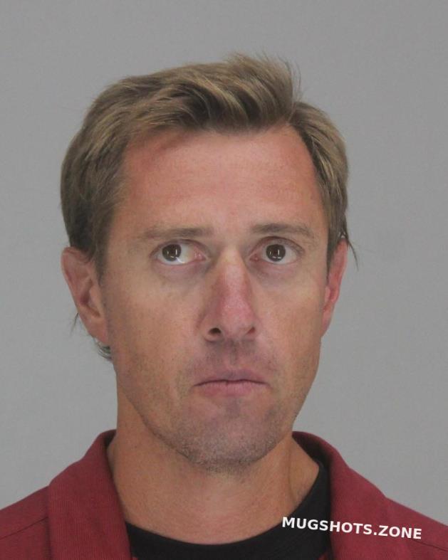 DEFRANCO CHRISTOPHER 04/28/2023 - Dallas County Mugshots Zone