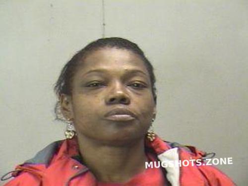 DAVIS VANETTA 07/13/2023 - Dallas County Mugshots Zone