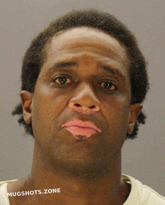 WALKER RODERICK 04/17/2024 - Dallas County Mugshots Zone