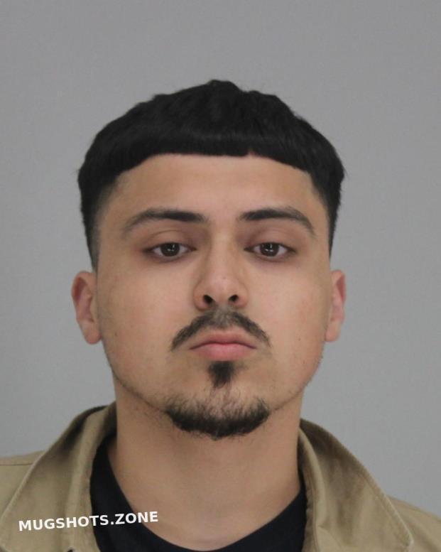 ESCOBAR EDWIN 04/18/2024 - Dallas County Mugshots Zone