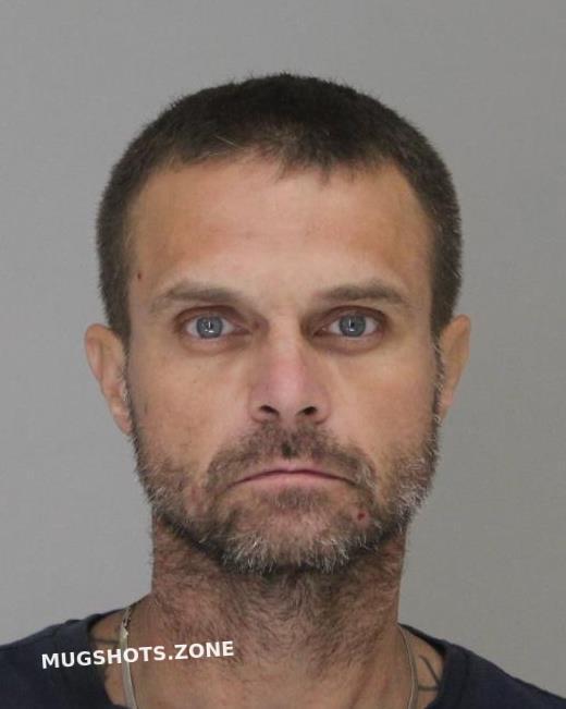 HOLDEN DARRELL 04/22/2024 - Dallas County Mugshots Zone