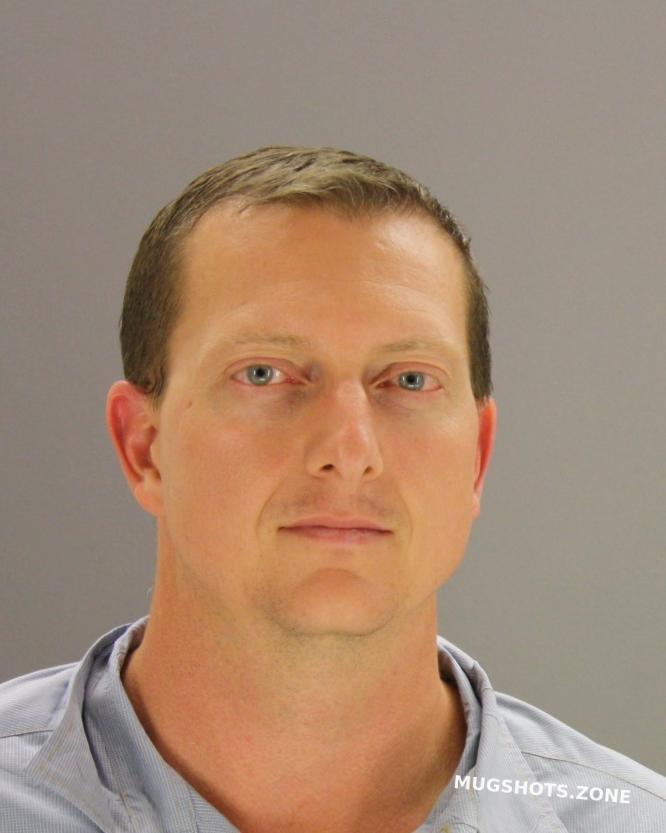 LOFTON JASON 04/23/2024 - Dallas County Mugshots Zone