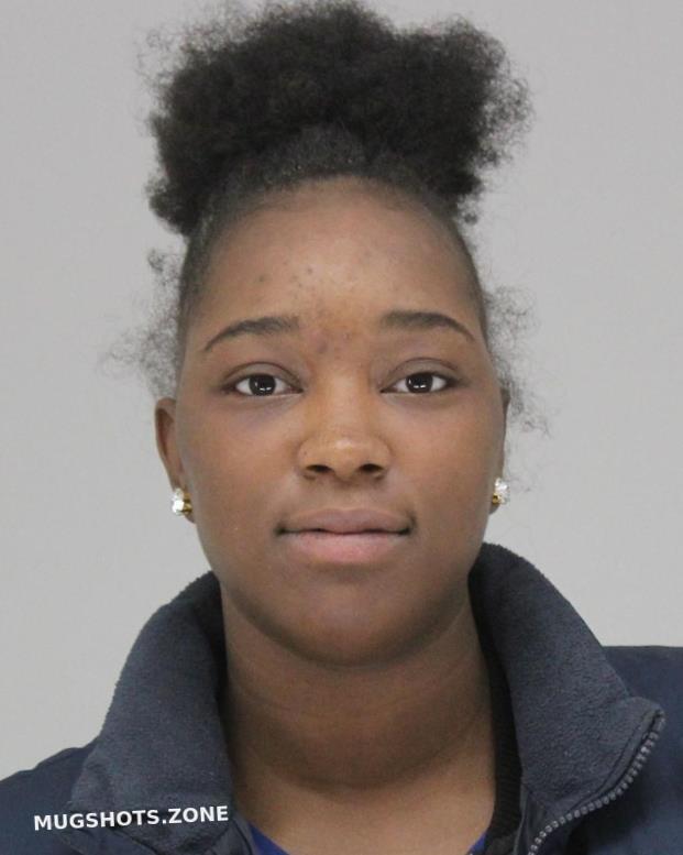 BUTLER LEONARIA 04/27/2024 - Dallas County Mugshots Zone