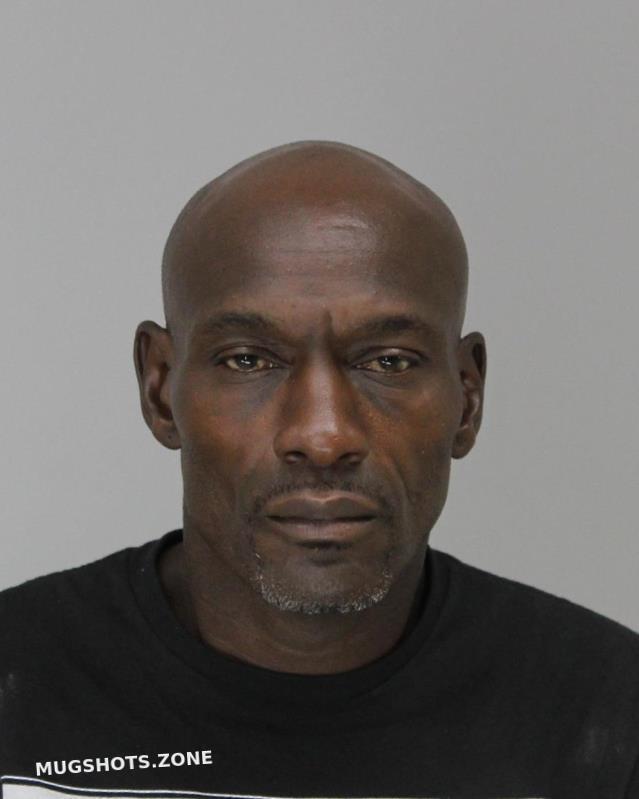 THOMPSON COREY 05/01/2024 - Dallas County Mugshots Zone