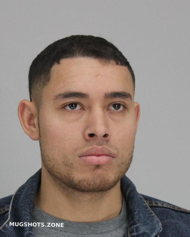 ESCOBAR DELWIN 05/04/2024 - Dallas County Mugshots Zone
