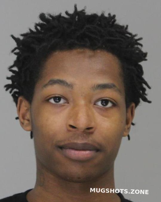 DAVIS DARION 01/04/2025 - Dallas County Mugshots Zone