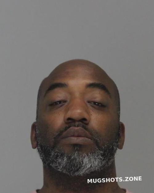 RAY KERRY 04/15/2025 - Dallas County Mugshots Zone