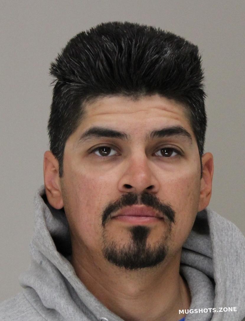 MENDEZBUSTAMANTE CESAR 04/19/2025 - Dallas County Mugshots Zone