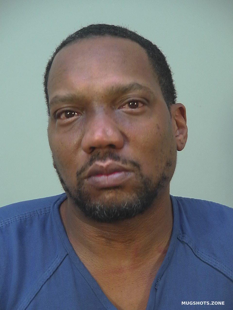 JOHNSON DAVON ANDRES 12/06/2021 - Dane County Mugshots Zone