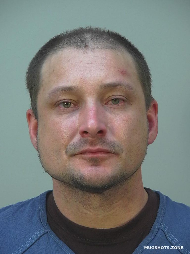 BAKER TODD EDWARD 12/07/2021 - Dane County Mugshots Zone