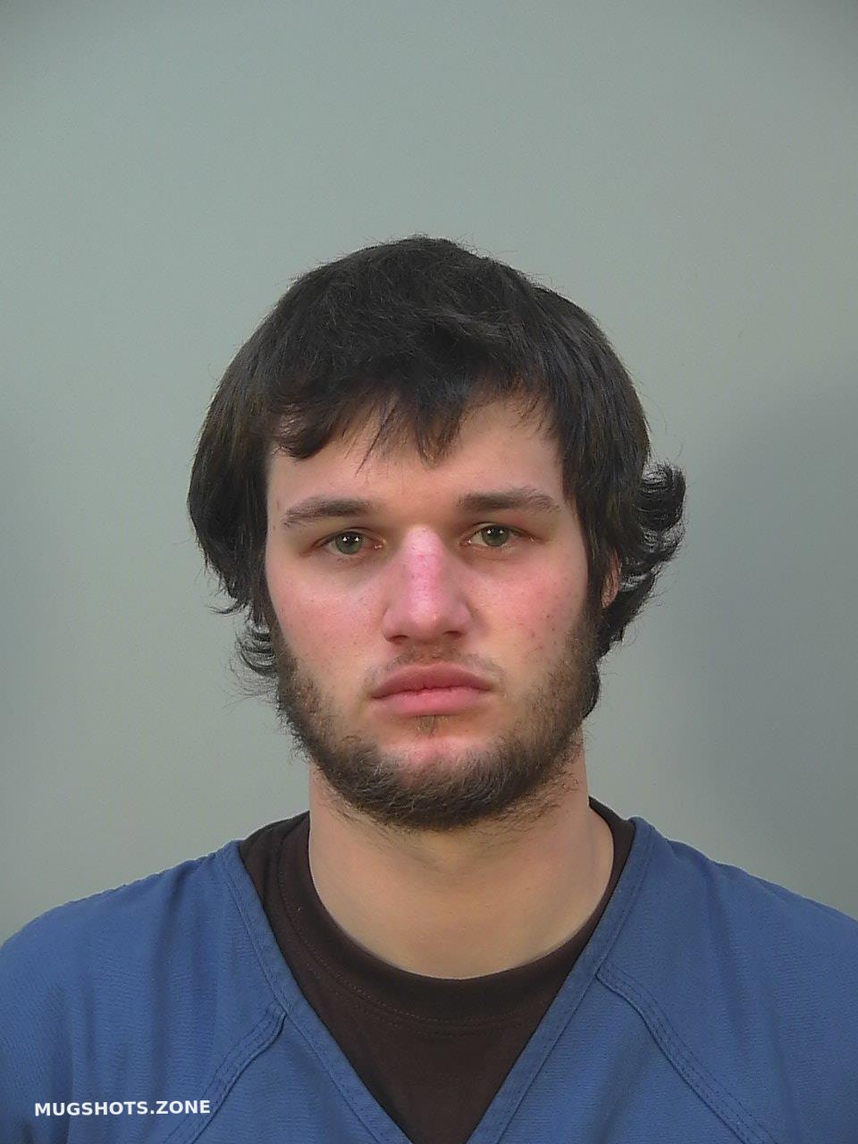 ESSELMAN RILEY JAMES 01/17/2022 - Dane County Mugshots Zone