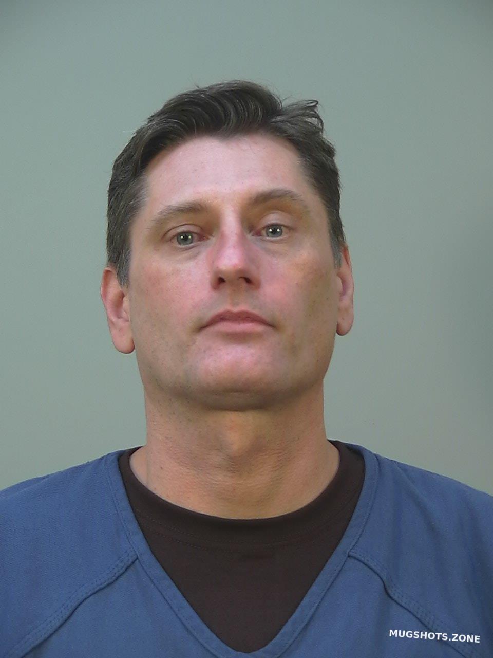 BRAATZ SEAN ROBERT 01/19/2022 - Dane County Mugshots Zone