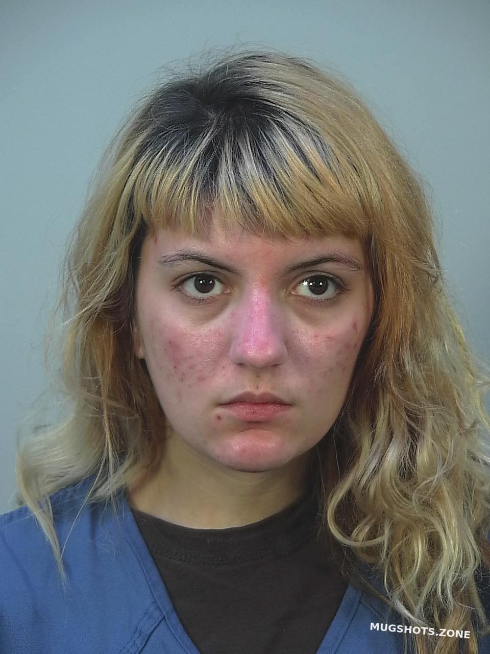 DAVIS TRINITY RAE 03/13/2022 - Dane County Mugshots Zone