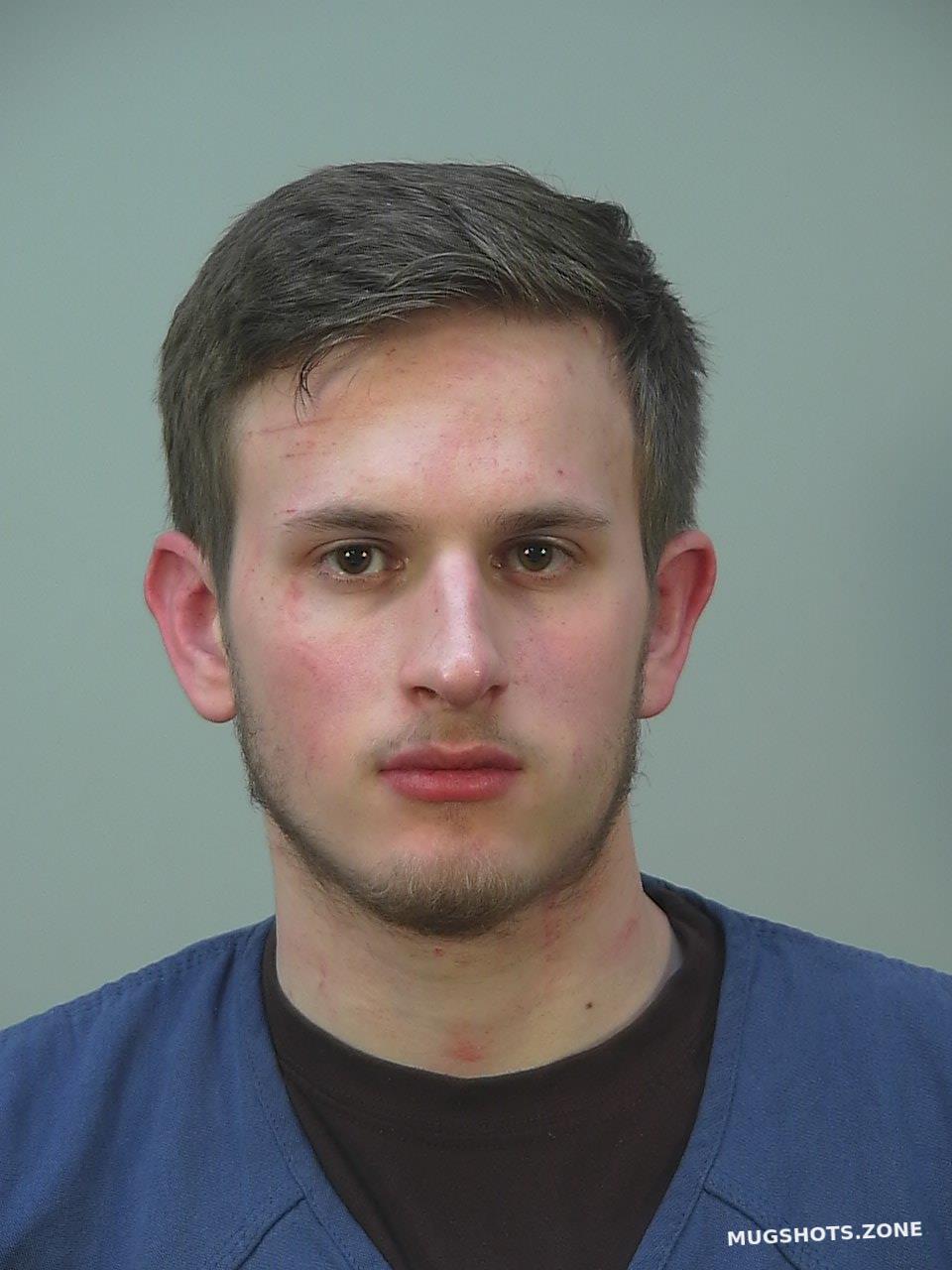 HANSON TYLER NICHOLAS 04/12/2022 - Dane County Mugshots Zone