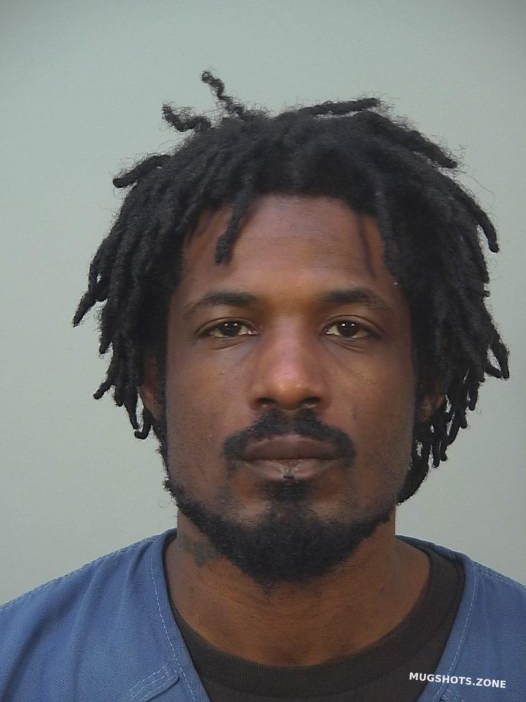 SIMMONS DEONTE DANIEL 05/01/2022 - Dane County Mugshots Zone
