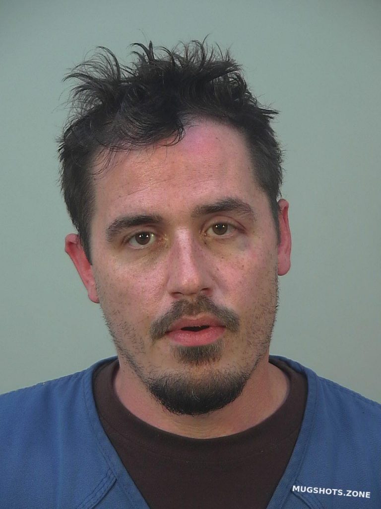 SCHULTZ DUSTIN MATTHEW 08/27/2022 - Dane County Mugshots Zone