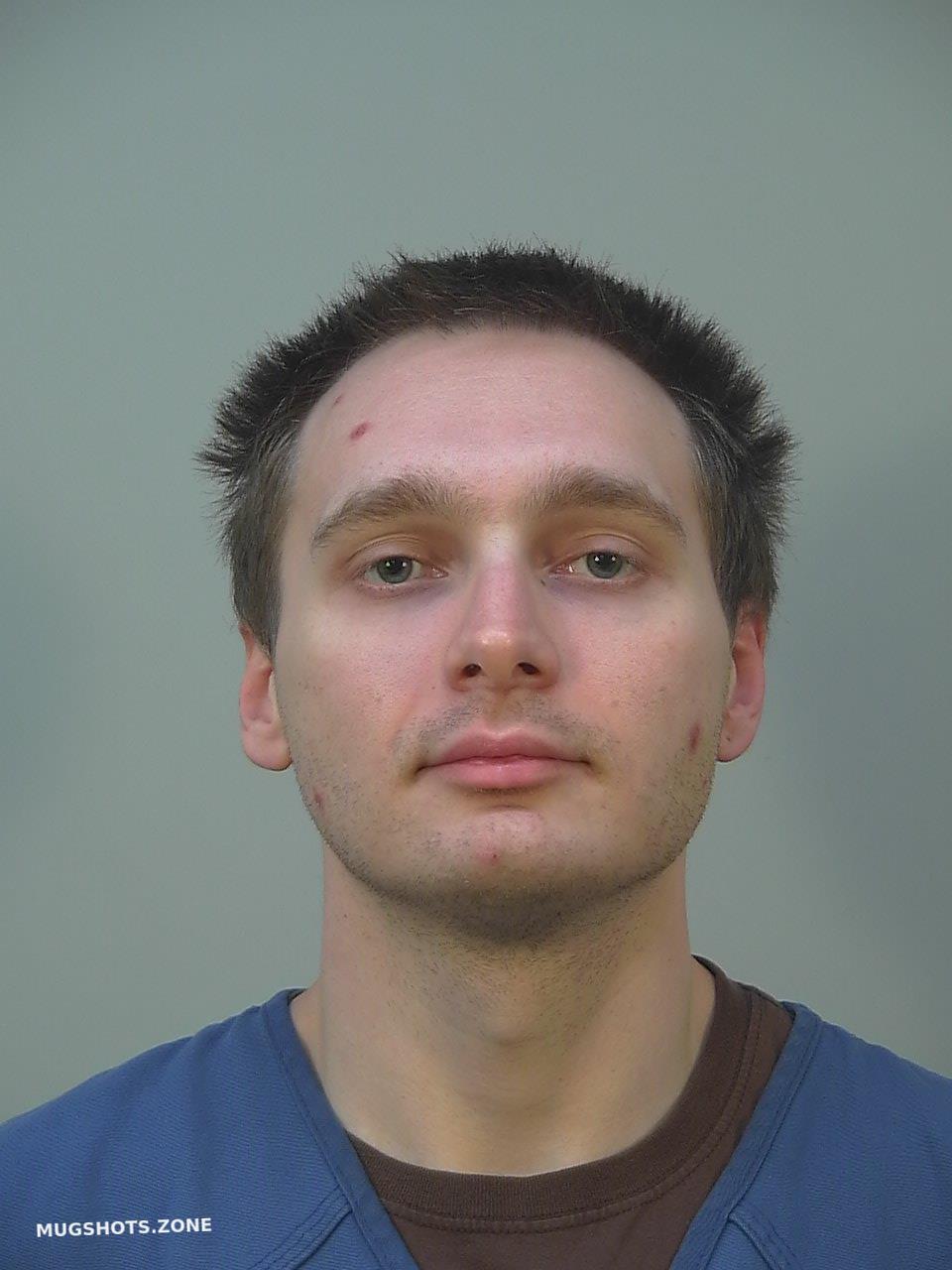 DEENY JADE ARLEN JUSTICE 09/20/2022 - Dane County Mugshots Zone