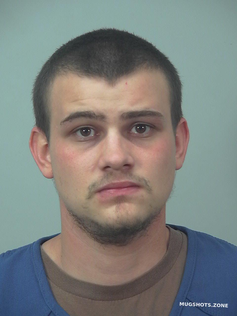 PIPPENGER DUSTIN DANIEL 09/26/2022 - Dane County Mugshots Zone