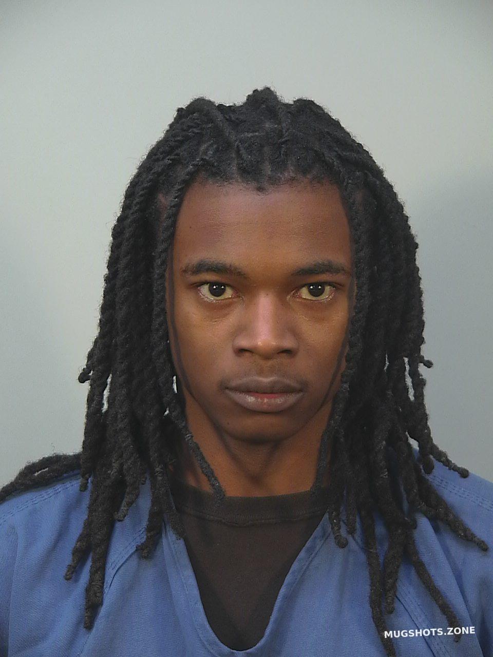 WALKER YOSHI R 10/07/2022 - Dane County Mugshots Zone