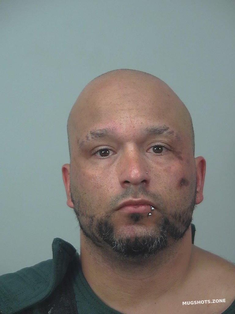 VELASQUEZ NICHOLAS COREY 10/25/2022 - Dane County Mugshots Zone