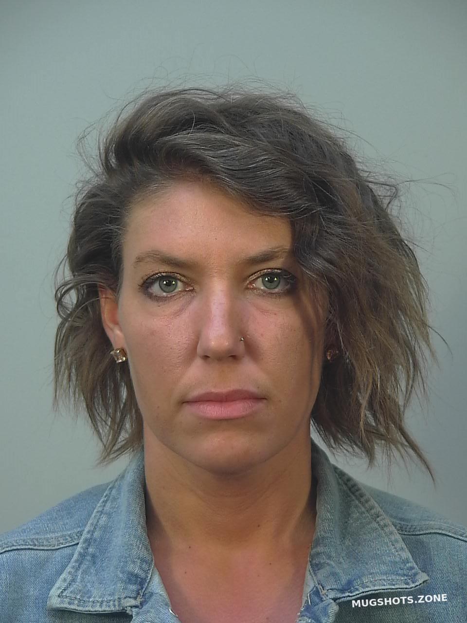 RINIKER SHAWNA JACQUELINE 11/06/2022 - Dane County Mugshots Zone