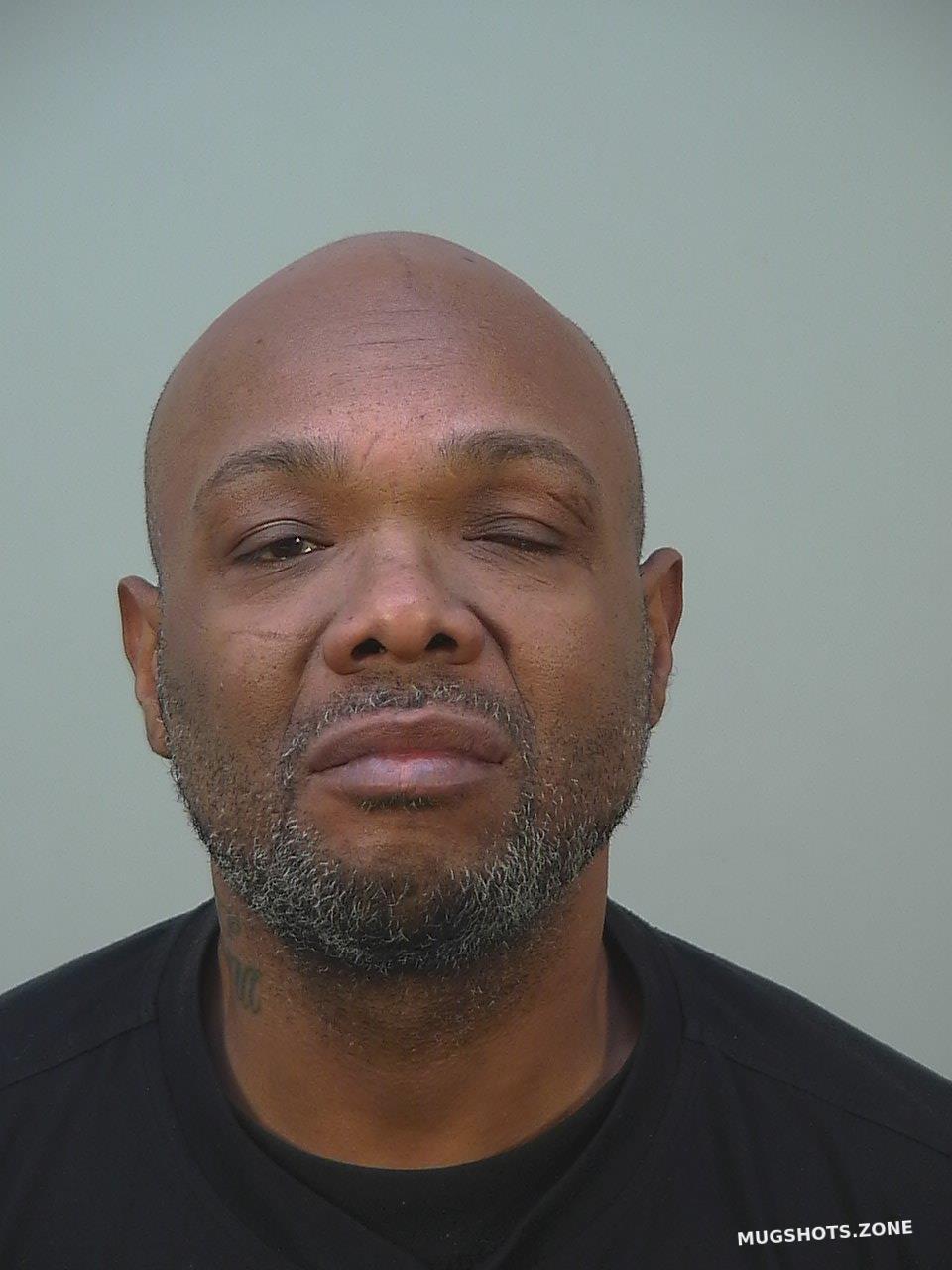 MOORE TERRANCE N/A 11/18/2022 - Dane County Mugshots Zone