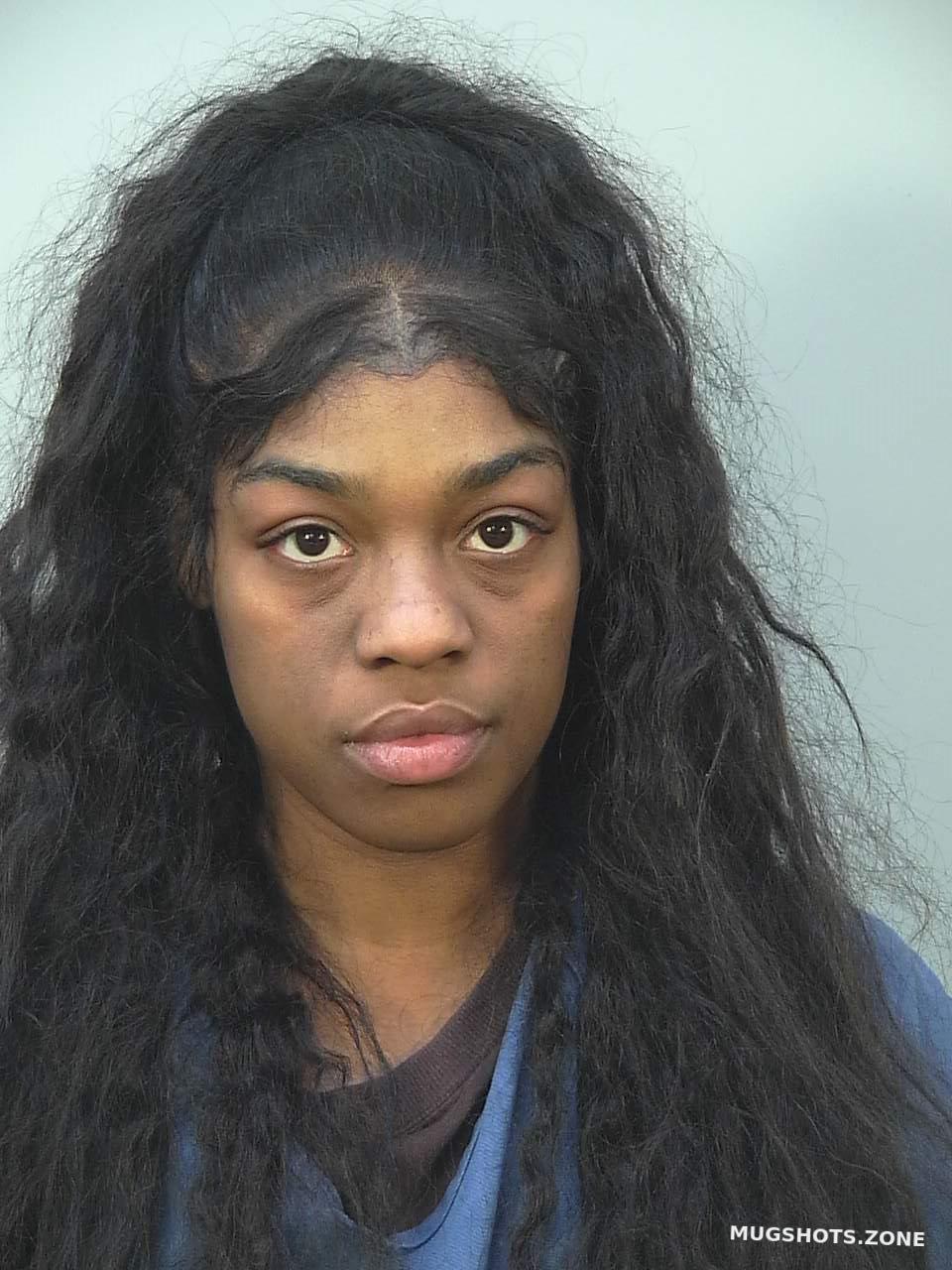 DAVIS ALEXIS KAY 01/27/2023 - Dane County Mugshots Zone